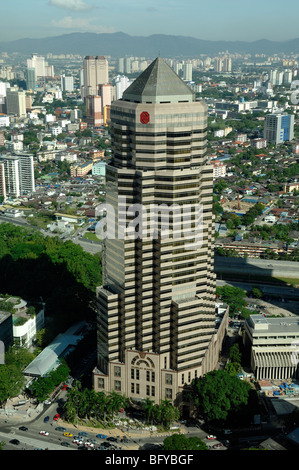 Public Bank, Offices, Office Tower Block or Skyscraper & Petronas ...