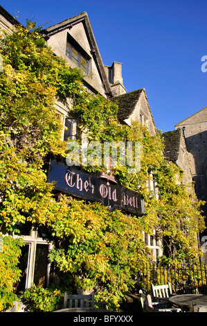 The 13th century Old Bell Hotel, Abbey Road, Malmesbury, Wiltshire ...