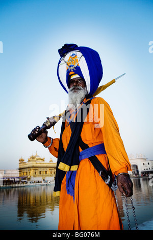 A sikh with a sword Stock Photo - Alamy