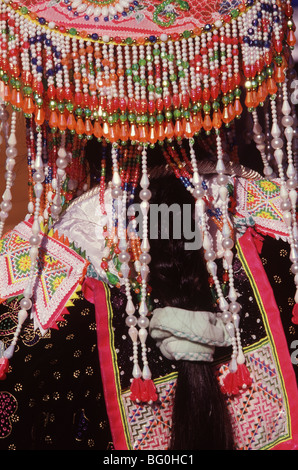 Textiles and decorations of White Hmong Tribe, Northern Thailand ...