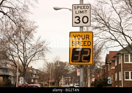 Radar controlled speed limit sign Stock Photo - Alamy