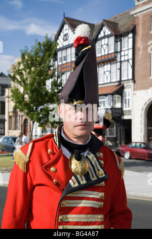 Actor in British Redcoat uniform of the Napoleonic Wars holding 'Brown ...