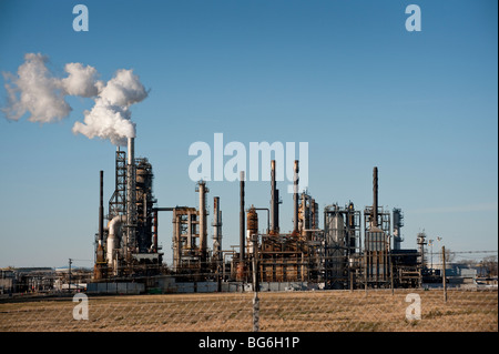 Conoco Phillips Ferndale oil refinery. The refinery is located on Puget ...