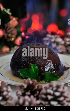 Christmas pudding flame Stock Photo - Alamy
