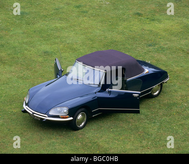 overhead view of Citroen DS23 Cabriolet at Saltwood Castle. Custom ...
