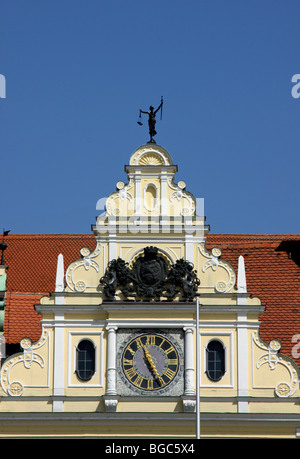 Gable of the town hall with clock and figures, detail, time, seven ...