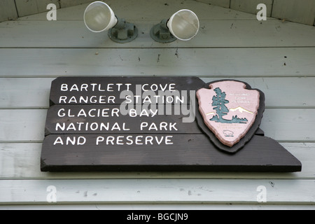 Ranger station at Bartlett Cove, Glacier Bay National Park, Alaska ...