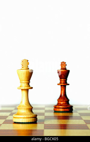 chess pieces confrontation two kings with their armies fighting on ...