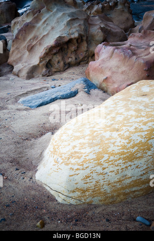 Erratic Boulders, Saltwick Bay, Whitby, England Stock Photo - Alamy