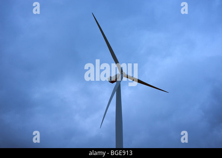 Giant wind turbine, Ness Point, Lowestoft, Suffolk, UK Stock Photo - Alamy