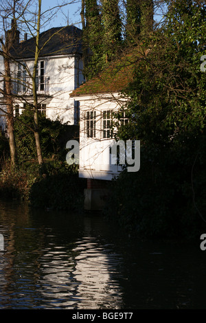 Gazebos on the The River Lee (Lea) at Ware Stock Photo - Alamy