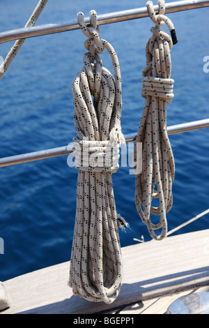 blue rope aboard a yacht Stock Photo - Alamy
