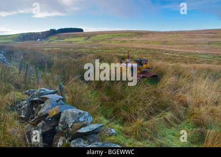 Abandoned Caterpillar Tractor, Glenkitten Fell, Dumfries & Galloway ...