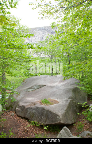 Boise Rock in Franconia Notch State Park in the White Mountains, New ...