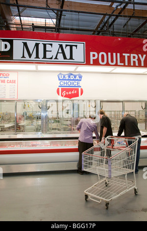 Meat and poultry section at Costco selling USDA Choice Grade Beef ...