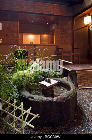 Tawaraya ryokan, Kyoto. A traditional Japanese style guest house. Japan ...