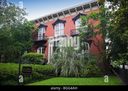Mercer-Williams house in Savannah, Georgia(Midnight in the Garden of ...