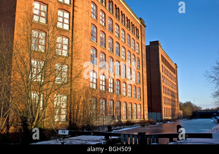 Victoria Mills (1867 + 1873) and Rochdale Canal, Miles Platting ...