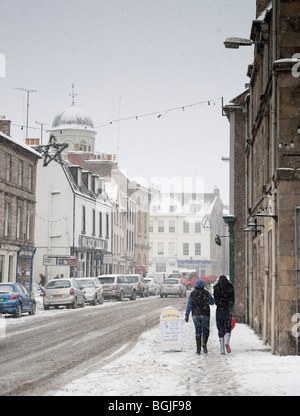 Kelso Scotland in winter snow - town centre street Stock Photo - Alamy