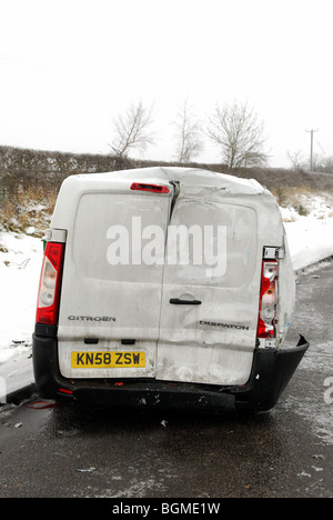 Citroen White Van Crash Damage Stock Photo - Alamy