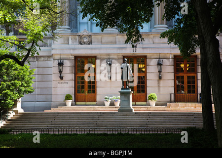 Hamilton Hall at Columbia University Stock Photo: 12524650 - Alamy