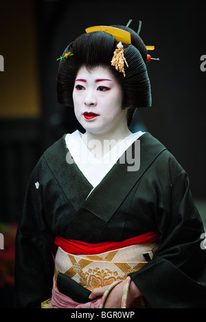 Portrait of Geisha (Geiko) in Gion, Kyoto, Japan Stock Photo - Alamy