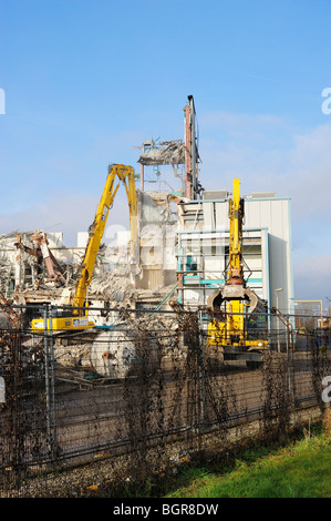 Demolition of a chemical plant in Widnes, cheshire Stock Photo - Alamy
