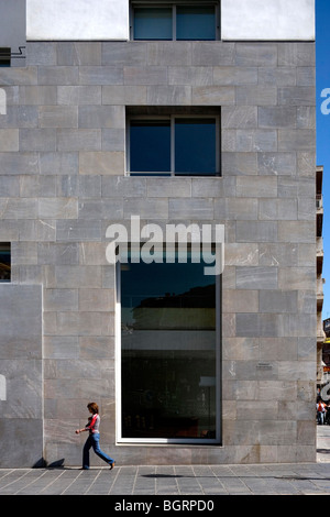ZAIDA BUILDING - PATIO HOUSE, GRANADA, SPAIN, ALVARO SIZA Stock Photo ...