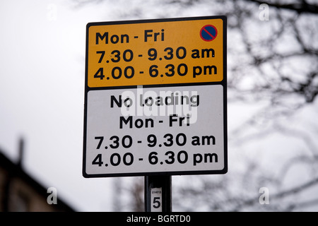 uk road sign clearway no stopping or parking Stock Photo: 30847790 - Alamy