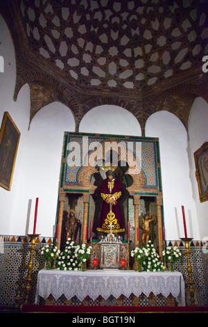 Inide San Pedro Chruch in Seville Spain, Mosque to Church conversion ...