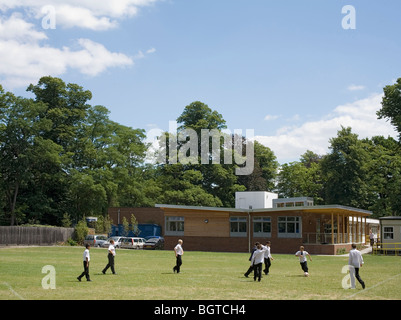 PARK SCHOOL EXTENSION, WOKING, UNITED KINGDOM, HUNTER AND PARTNERS ...