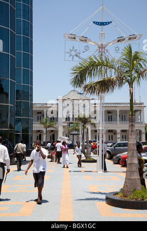 Maputo Shopping Mall Stock Photo - Alamy