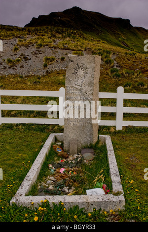 Shackleton's grave in Grytviken South Georgia Stock Photo: 82181614 - Alamy