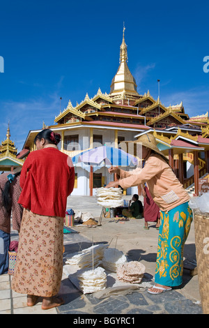 Village Food Market Inle Lake Myanmar Stock Photo - Alamy