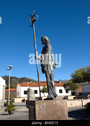 Statue of Guanche (original inhabitants of the islands) in La Orotava ...