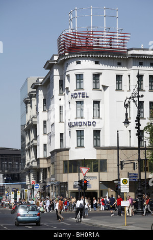 Kurfurstendamm Ku damm kudamm Berlin germany travel tourism Stock Photo ...