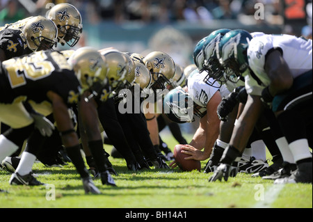 A general view of The New Orleans Saints playing against the Tampa Bay ...