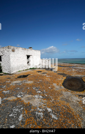 The white hut at Seeberg View Point in The West Coast National Park ...