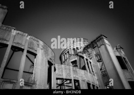Closeup view Atomic Bomb Dome (Genbaku Dome) in Peace memorial park in ...