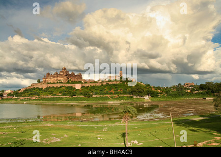 Datia Fort Govind Mandir India Madhya Pradesh Stock Photo - Alamy