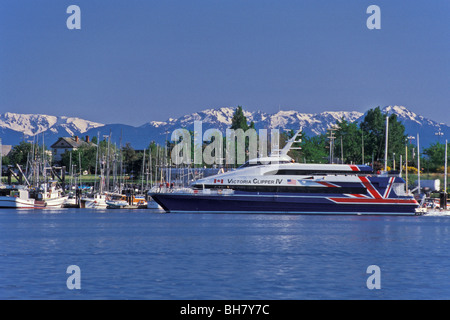 Victoria Clipper hydrofoil passenger ferry in the Strait of Juan de ...