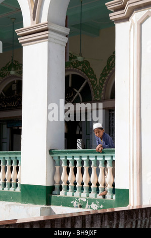 Mosque in Mandalay, Myanmar Stock Photo - Alamy
