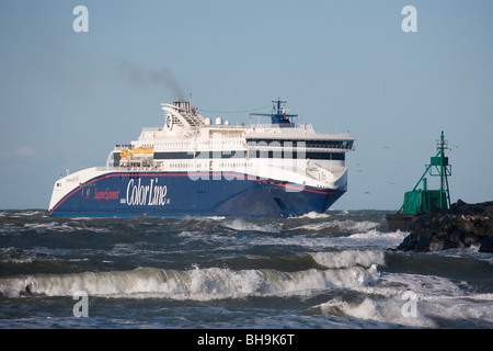 A Color Line ferry approaches Hirtshals Stock Photo - Alamy