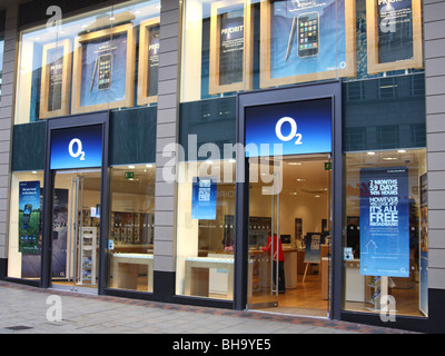 o2 retail mobile phone store window display and shopfront within ...