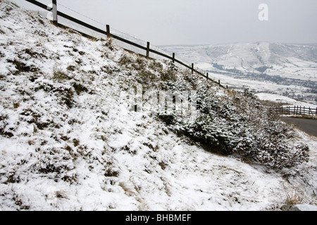 winter snow vale of edale derbyshire peak district england uk Stock ...