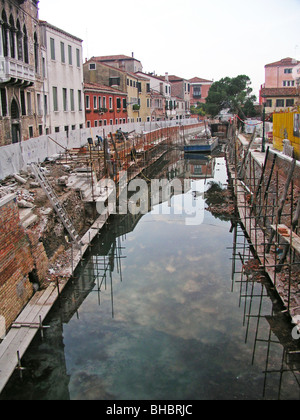 Venice infrastructure construction canal Italy transportation Stock ...