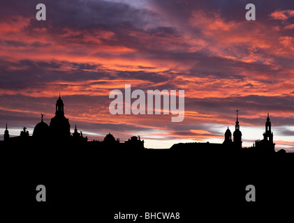 Dresden skyline at sunset illustration Stock Photo - Alamy