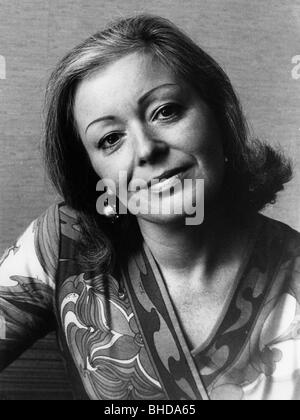 The British opera singer Gwyneth Jones in the 1980s Stock Photo - Alamy