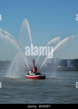 John J Harvey fireboat Stock Photo - Alamy