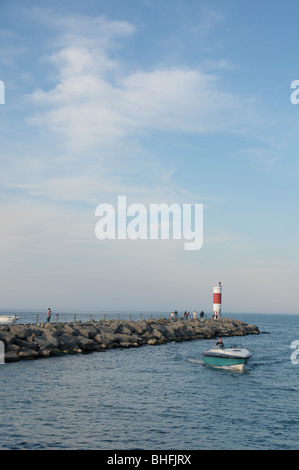 Irondequoit Bay Inlet, Rochester NY USA Stock Photo - Alamy